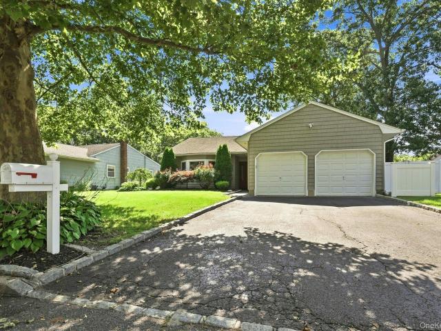 8 Marlan Court