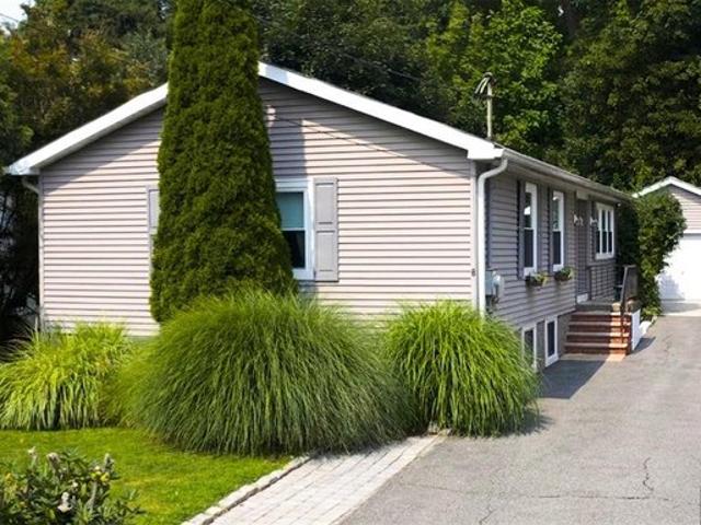 8 Martin Rd, Verona, NJ 07044