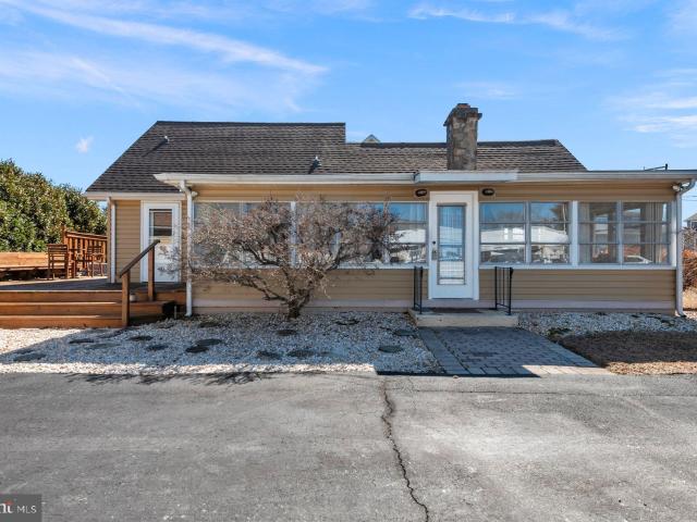 8 Maryland Ave, Chesapeake City, MD 21915 | MLS #MDCC2020