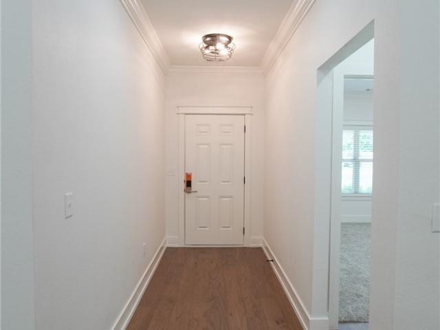 8 McDole Lane