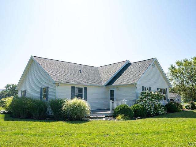 8 Melodee Lane