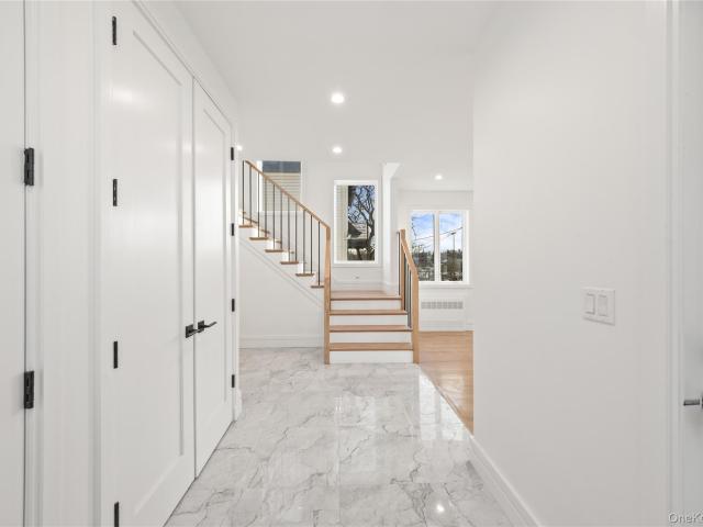 8 Memorial Park Drive