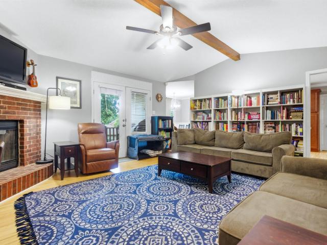 8 Mesa Verde Cove