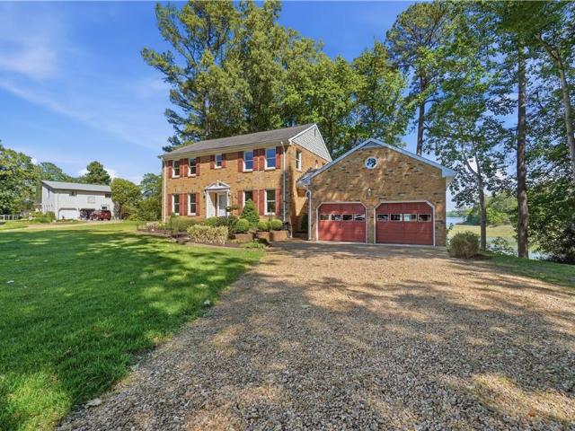 8 Merritt CV