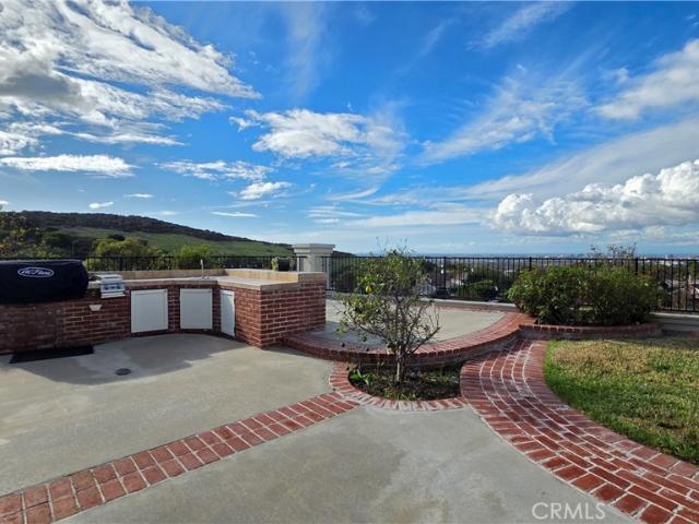 8 Miranda, Irvine, CA 92603 | MLS #OC26068 | Compass
