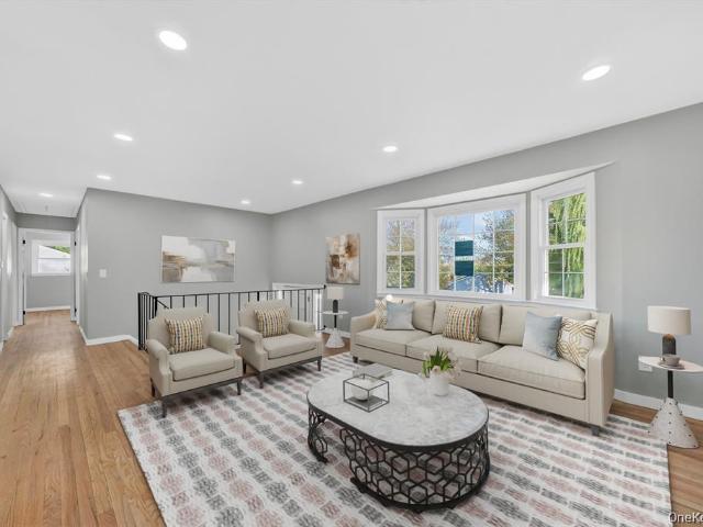 8 Mockingbird Lane