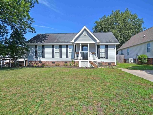8 Montvale Dr, Simpsonville, SC 29681