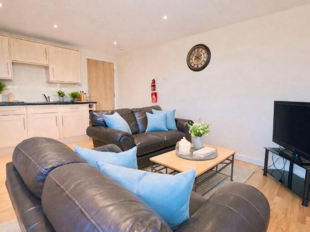 8 Montgomery Place, 2 bedroom, Apartment