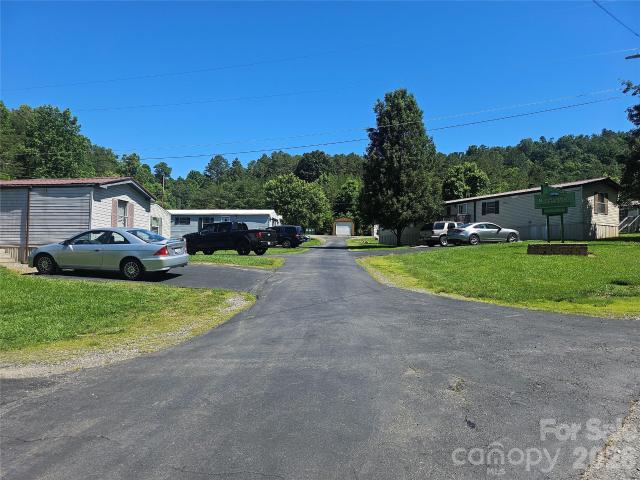 8 Mountain View Road