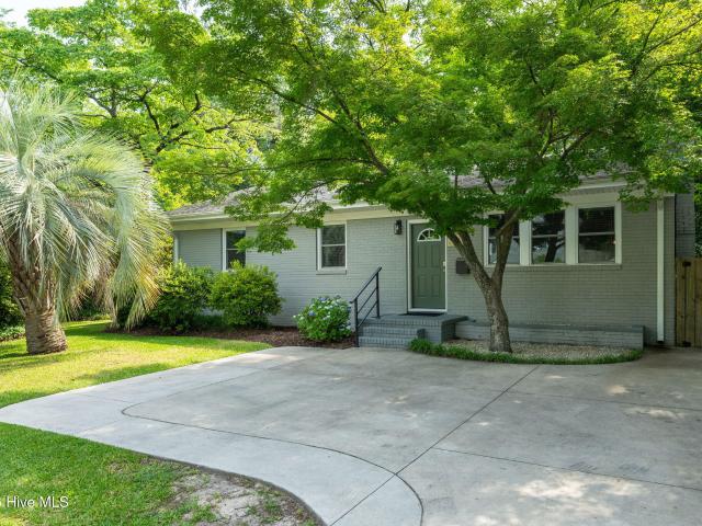 8 N 23rd St, Wilmington, NC 28403 | MLS #100566 | Compass
