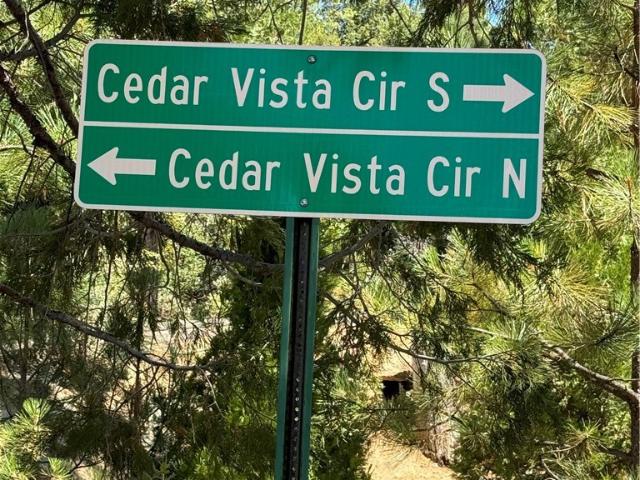 8 N Cedar Vista Cir N, Bass Lake, CA 93604 | MLS #224601 | Compass