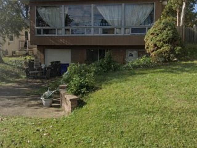 8 N Garfield St, Arlington, VA 22201