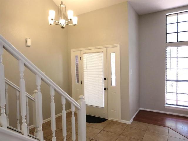 8 N Greenbud Court