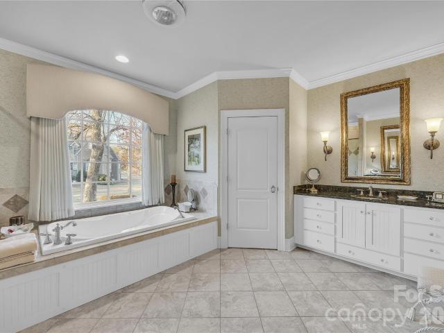 8 N Rd Cir, Salisbury, NC 28144 | MLS #4342