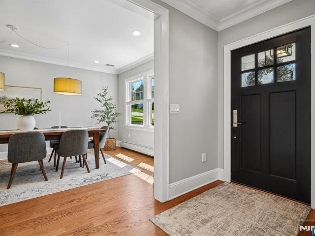 8 Newman Avenue