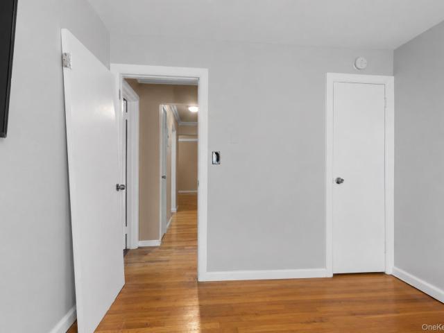 8 North James Street I