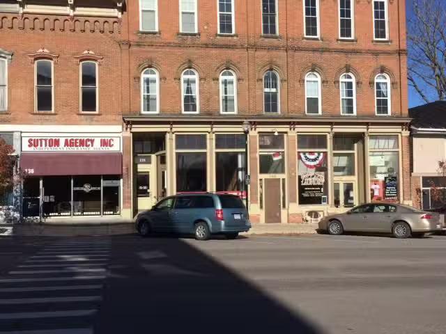 #8 One Bedroom Loft 140 E Main St #8