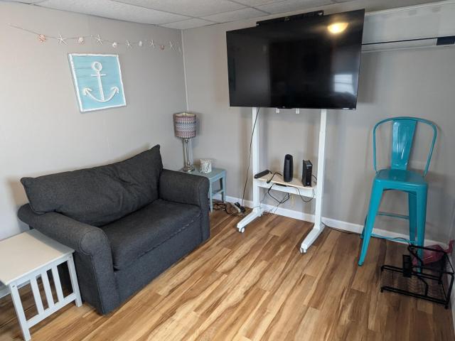 8 A Seaview Ave, Unit 8A, Old Orchard Beach, ME 04064 | MLS #1658