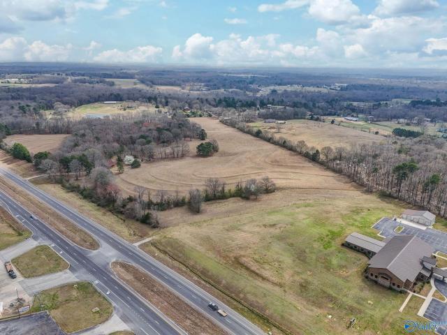 8 +/ Acres Gordon Terry Parkway