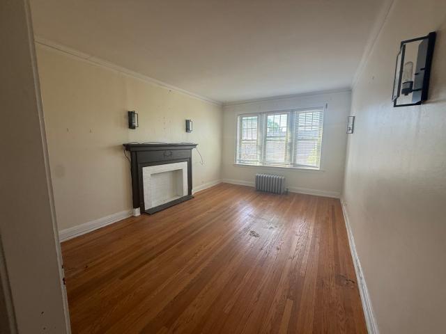 8 Adams St, Unit 3, Oak Park, IL 60304 | MLS #12609