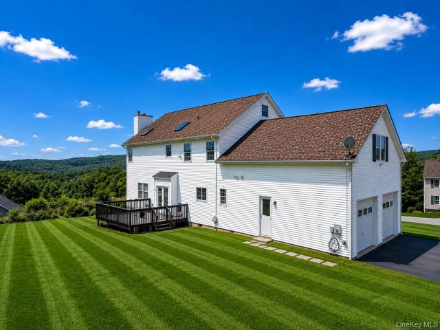8 Alloway Crescent