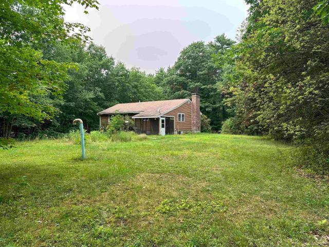 8 Amboy Circle