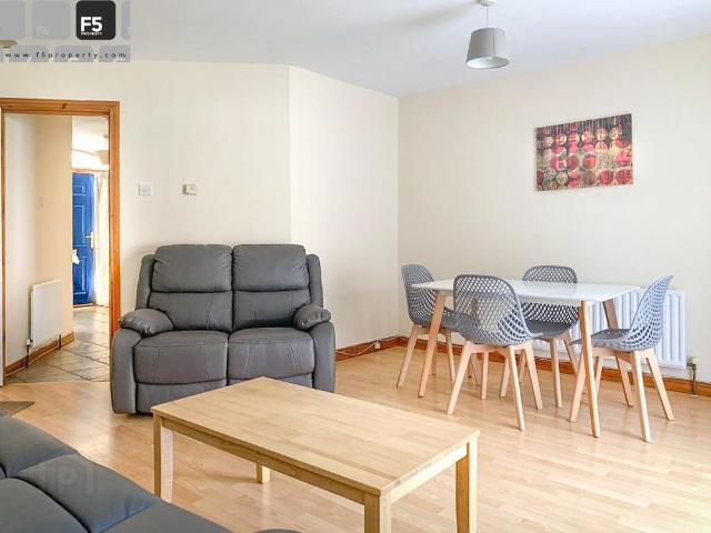8 Ardenlee Way, Belfast, BT6 8QW