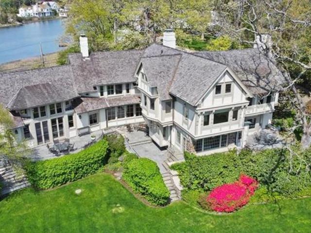 8 Butlers Island Rd, Darien, CT 06820
