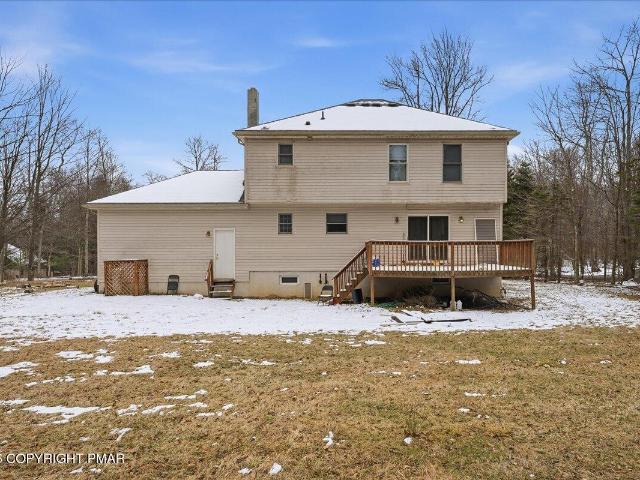 8 Bass Ct, Gouldsboro, PA 18424 | MLS #PM 139641 | Compass