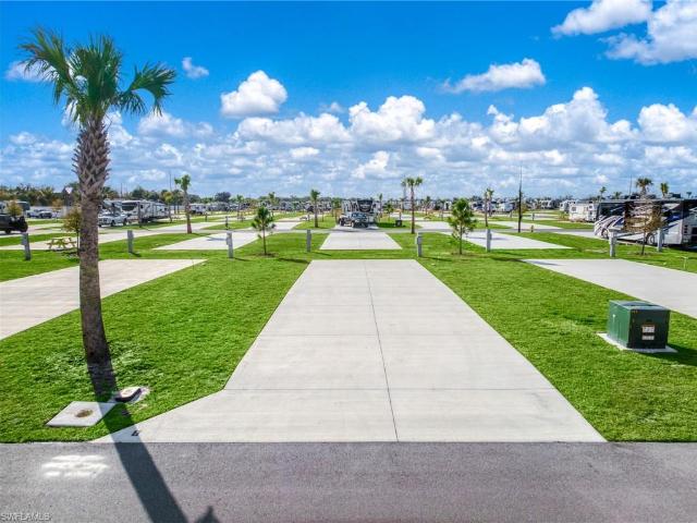 8 Bay Breeze Blvd, Punta Gorda, FL 33982 | MLS #226008
