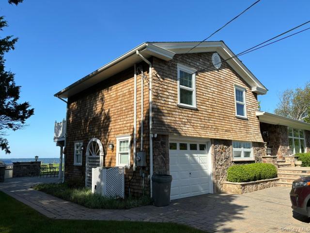 8 Bay Road