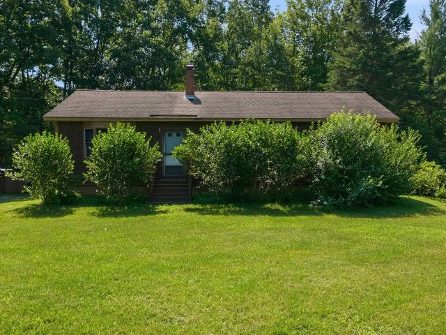 8 Bean Hill Road