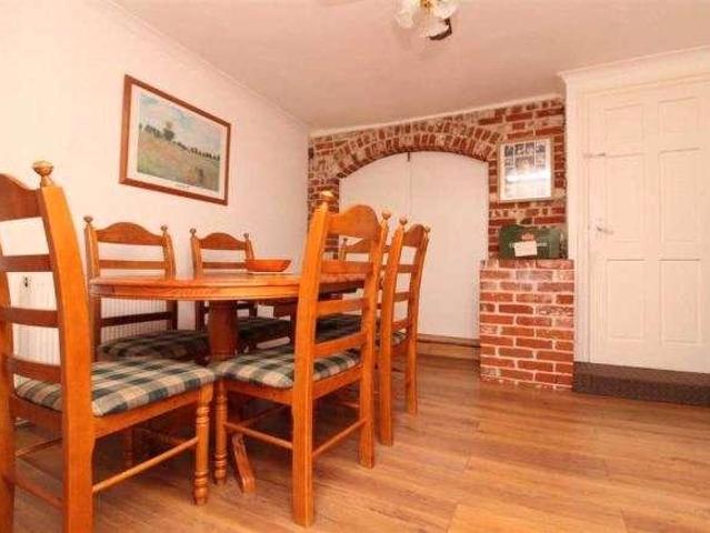 8 bed flat for sale