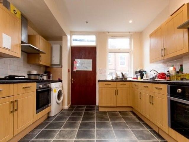 8 Bed Headingley Avenue, Leeds, Ls6