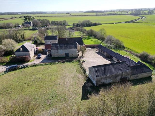 8 bedroom country house for sale