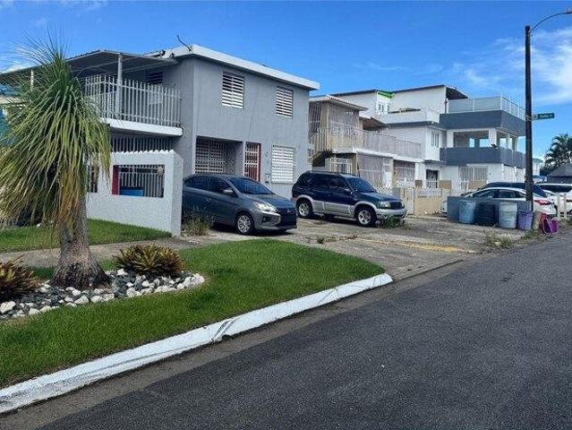 8 bedroom, Carolina RI 00983 102344626