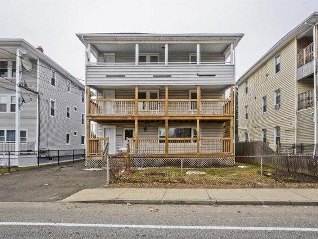 8 bedroom, Chicopee MA 01013 102313568