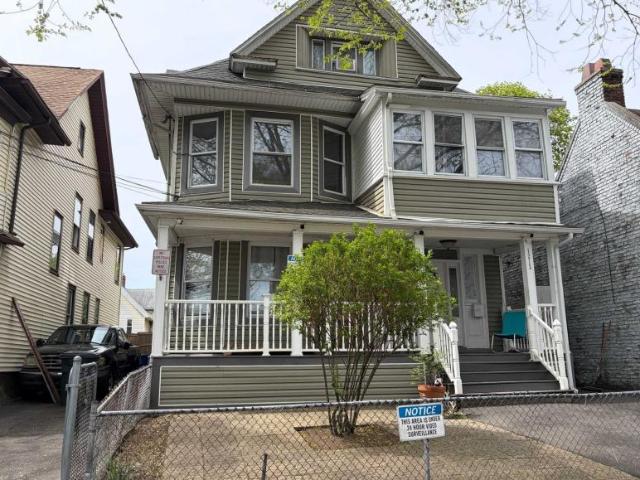 8 bedroom, CT CT LS101883161