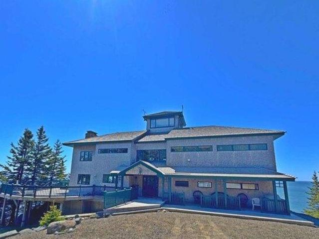 8 bedroom, Cutler ME 04626 104905025