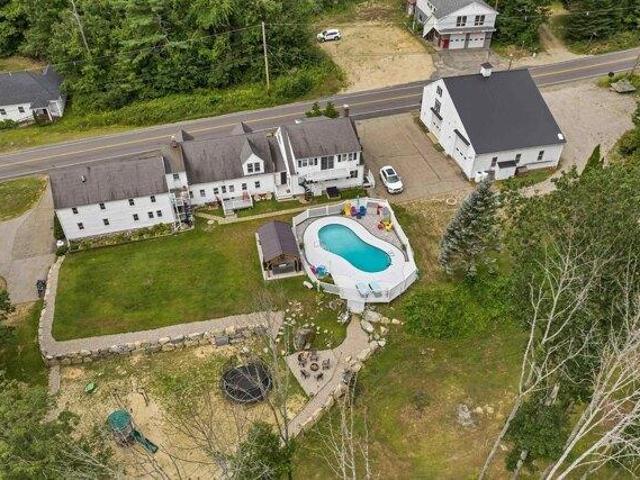 8 bedroom, Alton NH 03810 102633189