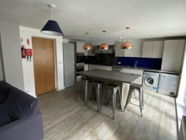 8 bedroom apartment for rent in 3 Court Mews, WR1