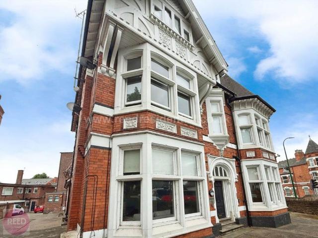 8 bedroom apartment to rent