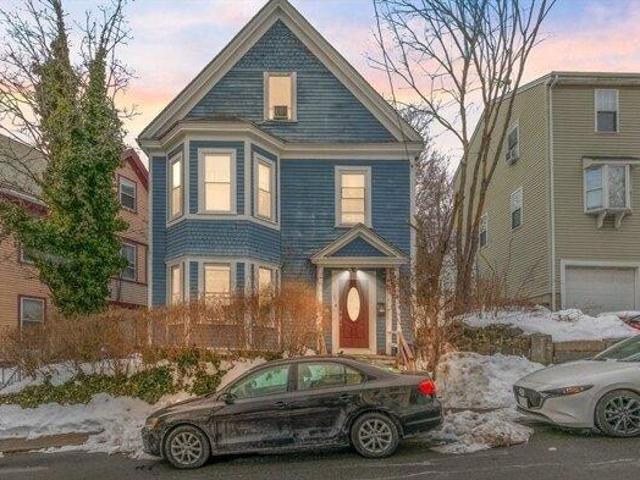 8 bedroom, Boston MA 02119 102962263