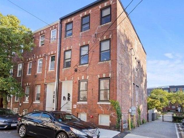 8 bedroom, Boston MA 02127 102282625