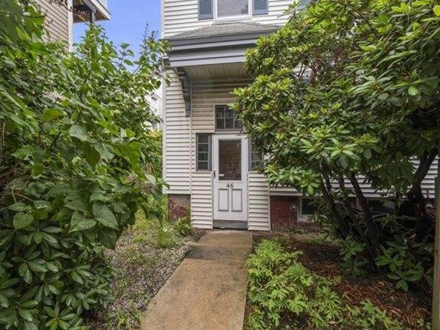 8 bedroom, Boston MA 02127 105096093