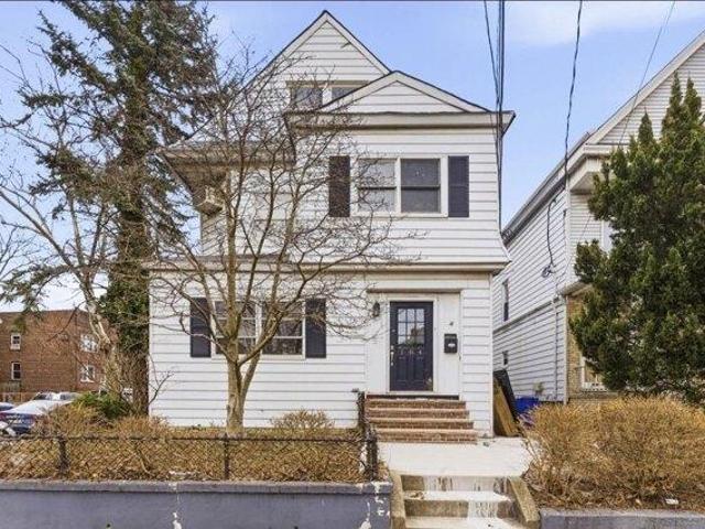8 bedroom, Bayonne NJ 07002 104833930