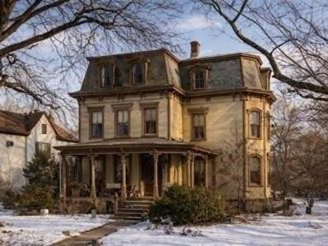 8 bedroom, Bayonne NJ 07002 LS102215507