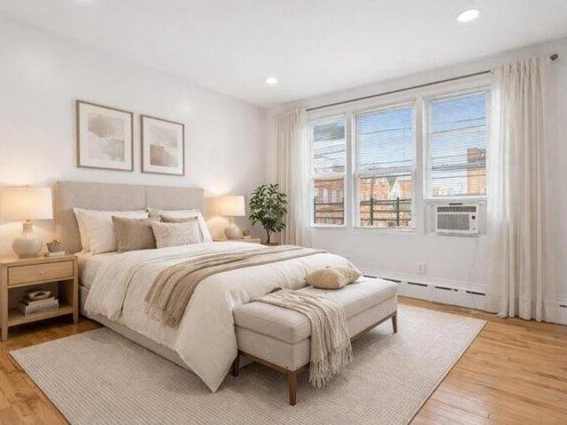 8 bedroom, Bayonne NJ 07002 LS102312553