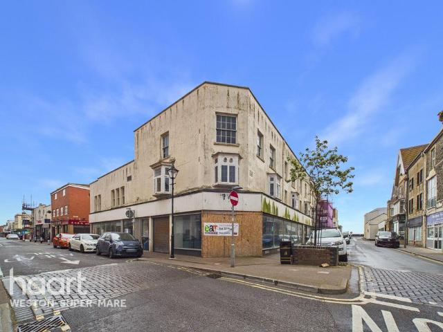 8 bedroom block of apartments for sale