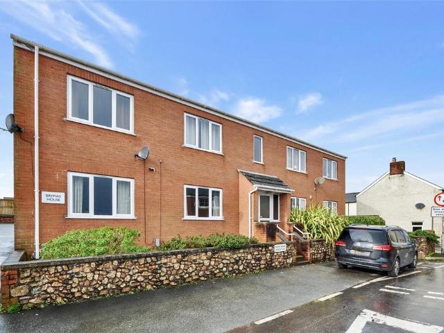 8 bedroom block of apartments for sale